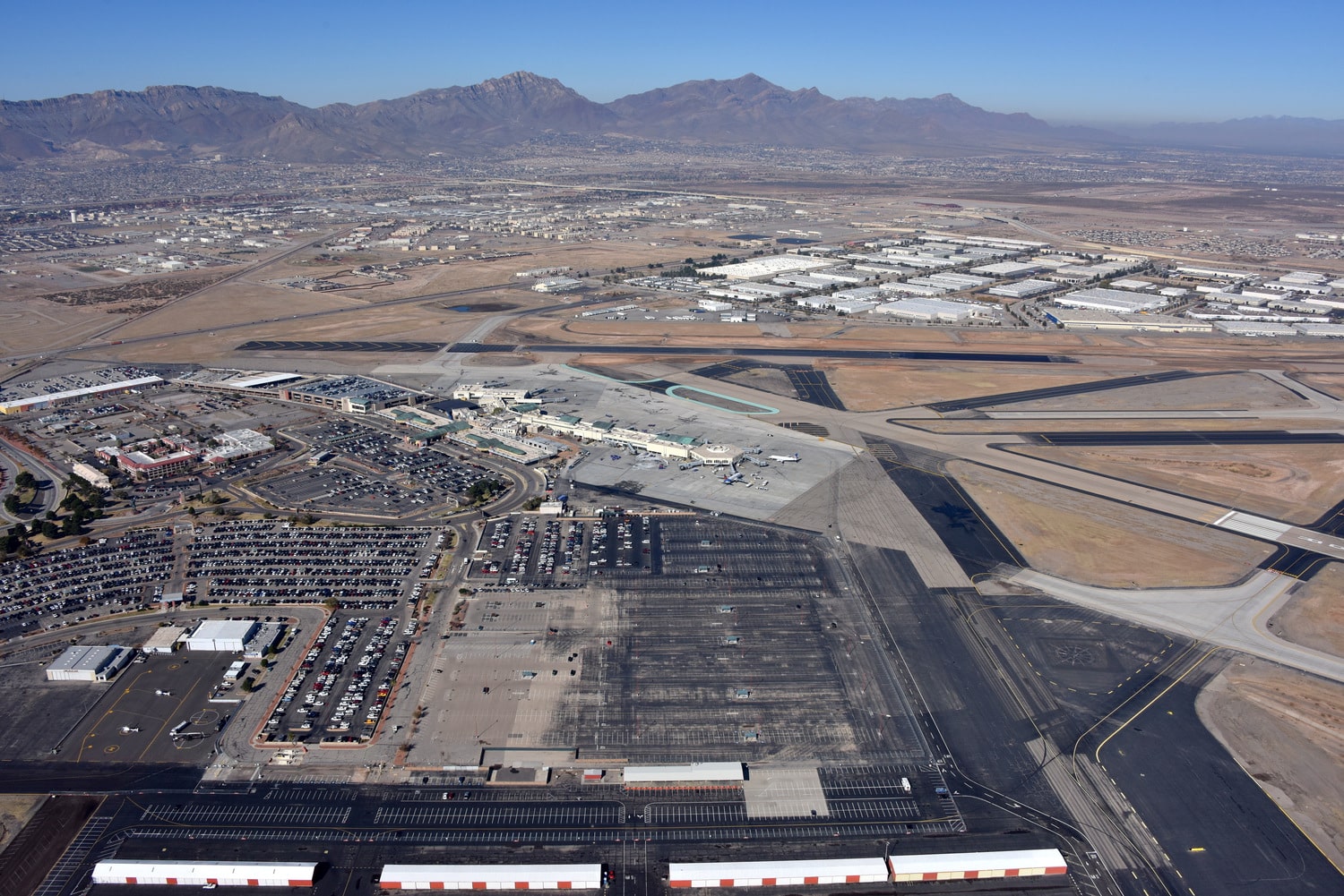 El Paso International Airport (EPIA) - Parkhill