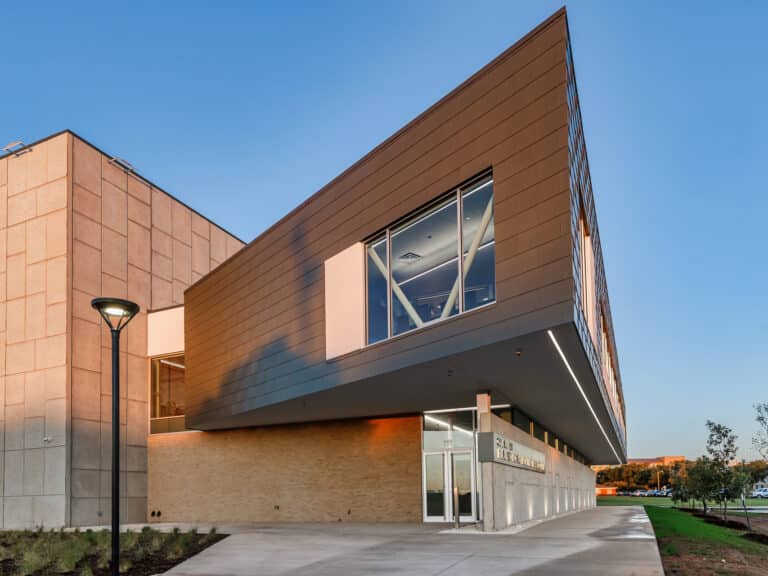 ACU Dillard Science & Engineering Research Center - Parkhill