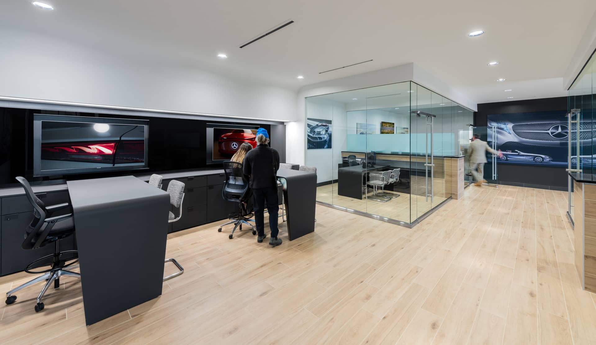 Cavender Auto Family Mercedes Benz - Parkhill