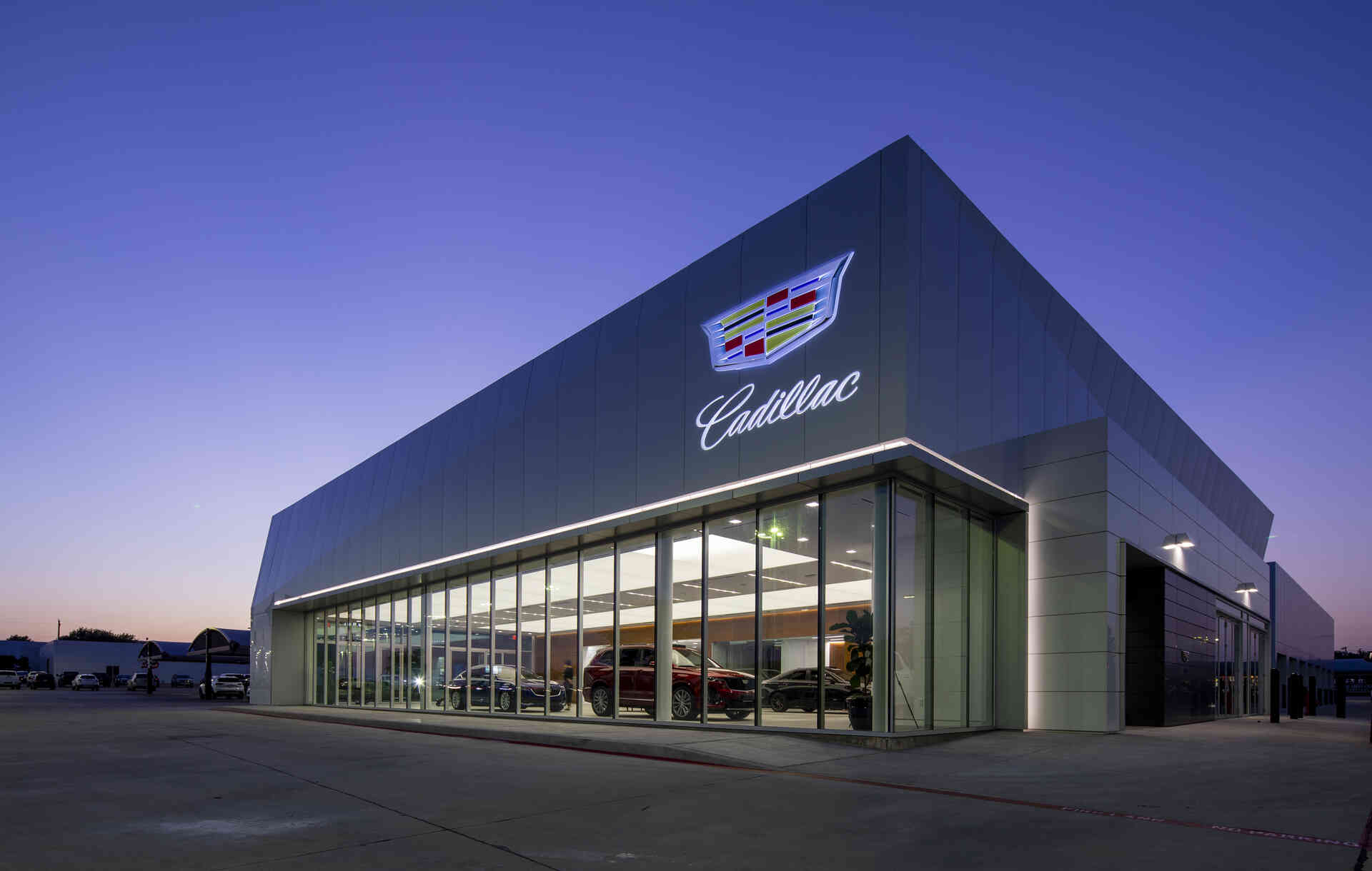 Durant Cadillac Facility and Service Center - Parkhill
