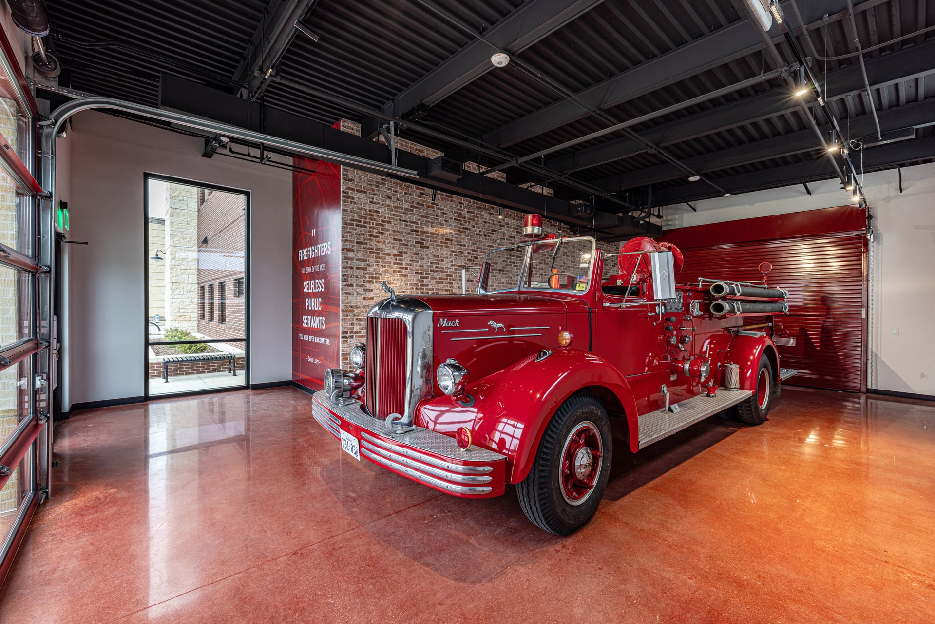 Irving Central Fire Station - Parkhill